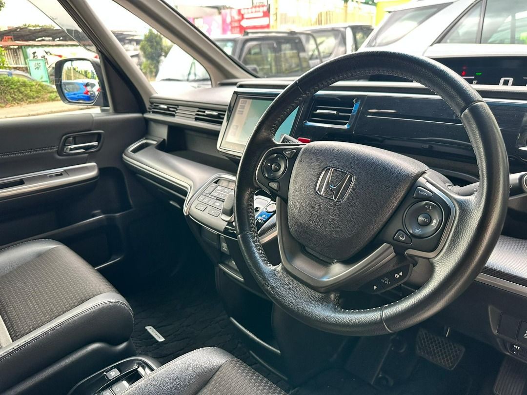 Honda Stepwagon 1.5 Spada (A), 車 , 車輛放售 - Carousell