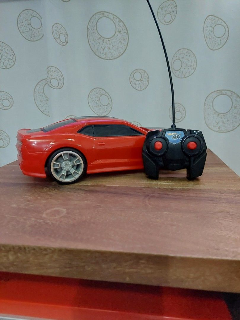 Hot Wheel chevy camaro remote control 6v vehicle, Hobbies & Toys, Toys ...