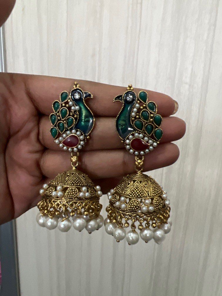 Jimiki, Women's Fashion, Jewelry & Organisers, Earrings on Carousell