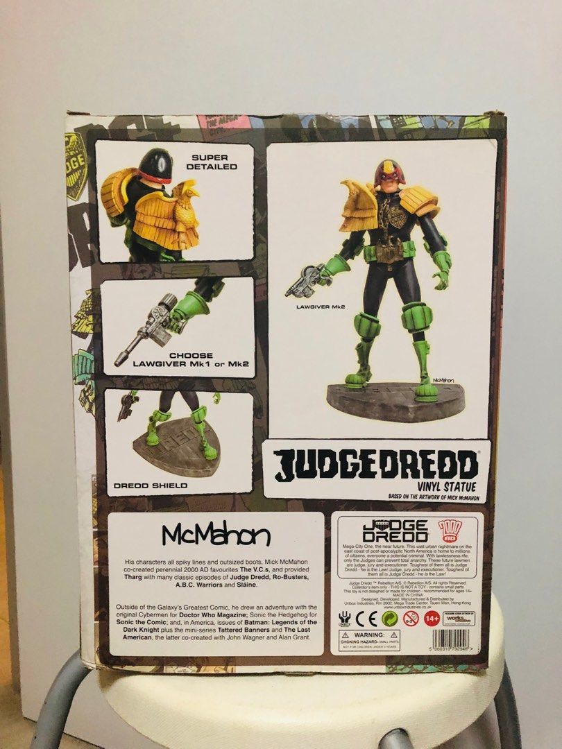 Judge Dredd 11 inch Vinyl statue by Mick McMahon, Hobbies & Toys, Toys ...