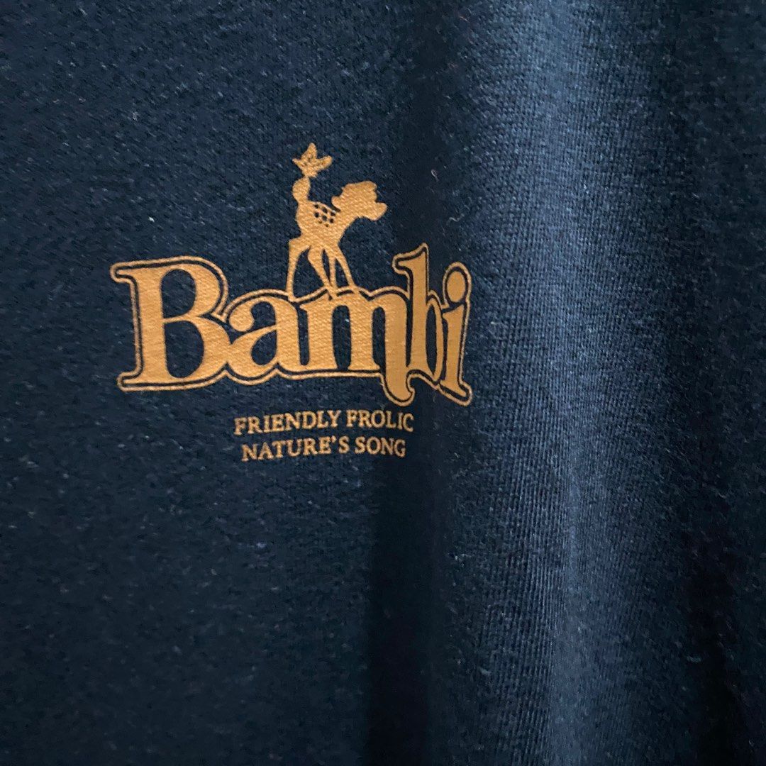 Kaos Uniqlo Bambi Disney GU Global Uniqlo Navy Big Print, Fesyen Pria, Pakaian , Atasan di Carousell