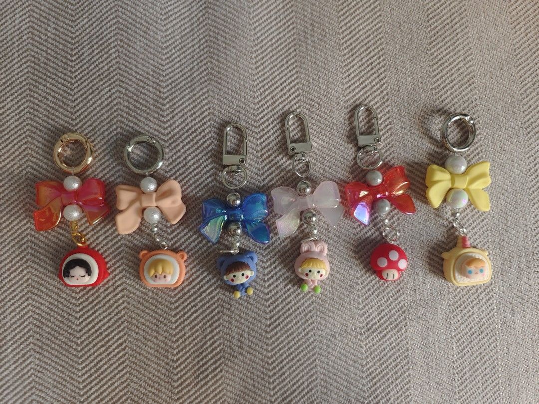 Keychain Key Ring Sanrio Spongebob Patrick Molinta Hobbies And Toys