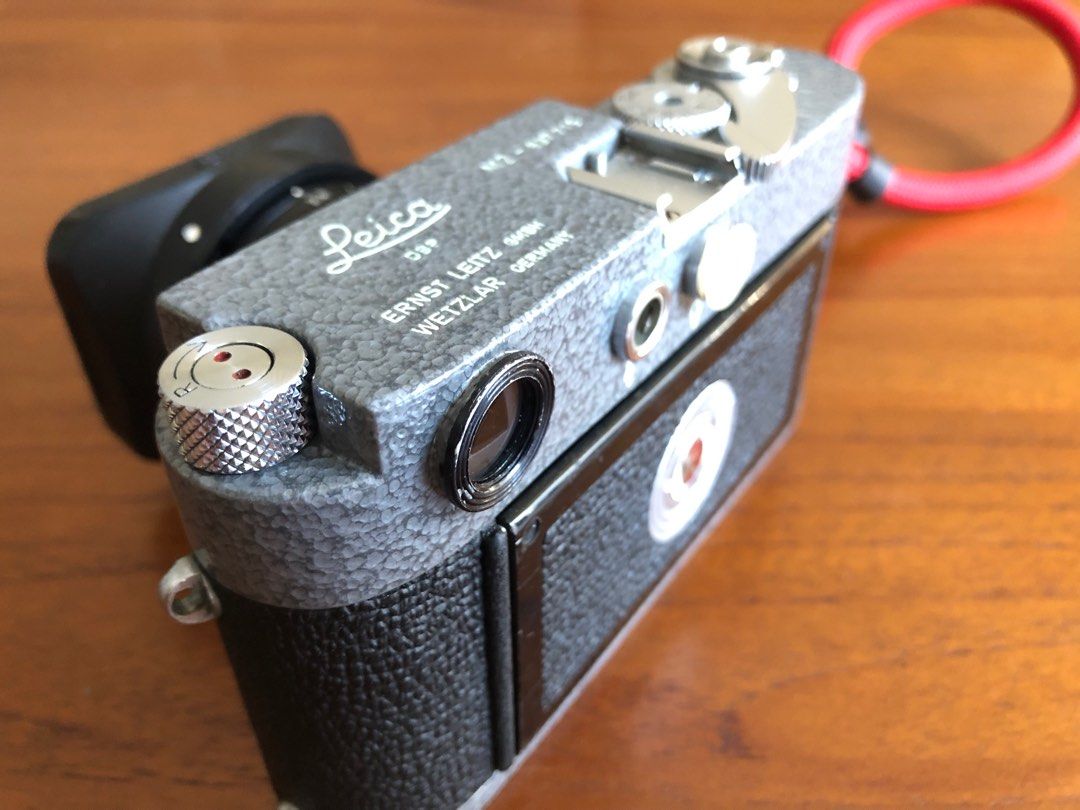 Leica m2 hammertone repaint, Photography, Cameras on Carousell