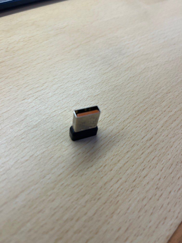 Logitech G613 receiver usb, 電腦＆科技, 電腦周邊及配件, 電腦鍵盤及相關產品 - Carousell