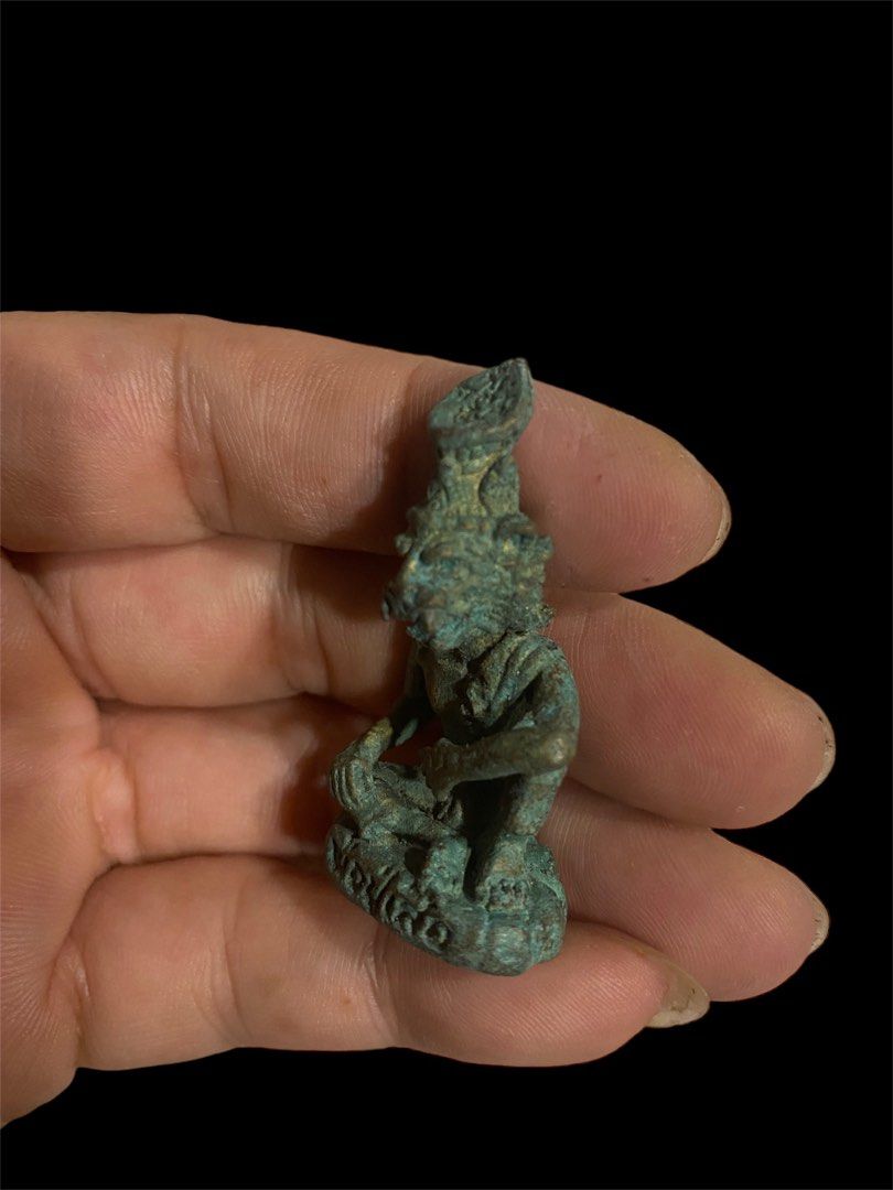 Lp Kalong Tiger head lersi Thai Amulet, Hobbies & Toys, Memorabilia ...