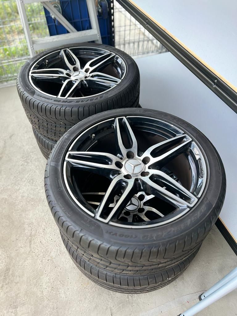 Mercedes-Benz W213 Original AMG 19" Staggered Wheels with Pirelli PZero Tyres, Car Accessories ...