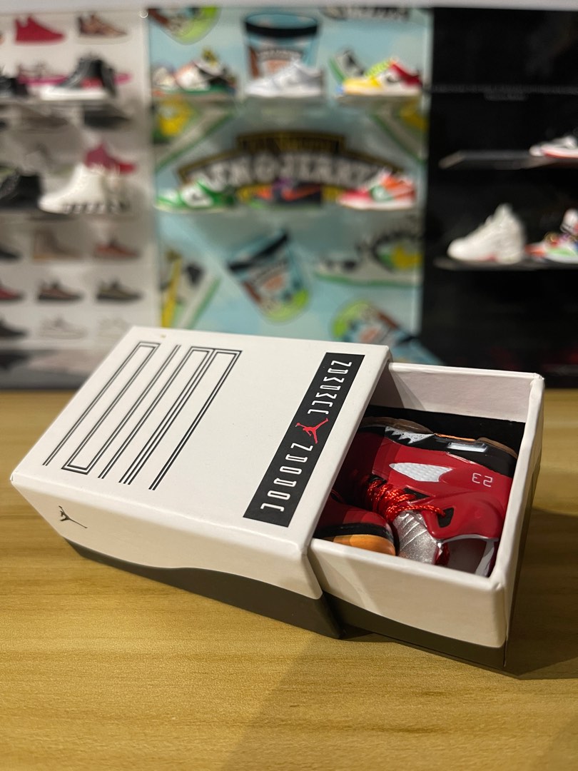 Miniature Shoe Box, Hobbies & Toys, Memorabilia & Collectibles, Vintage ...