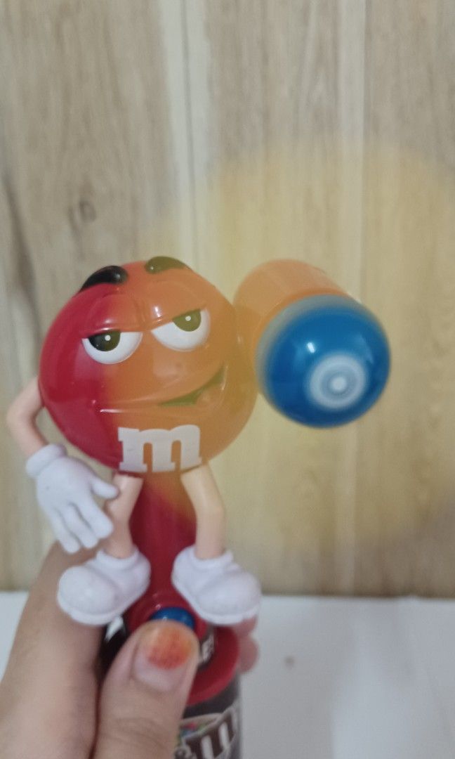 M&M Light Up Candy Fan Set, Hobbies & Toys, Toys & Games on Carousell