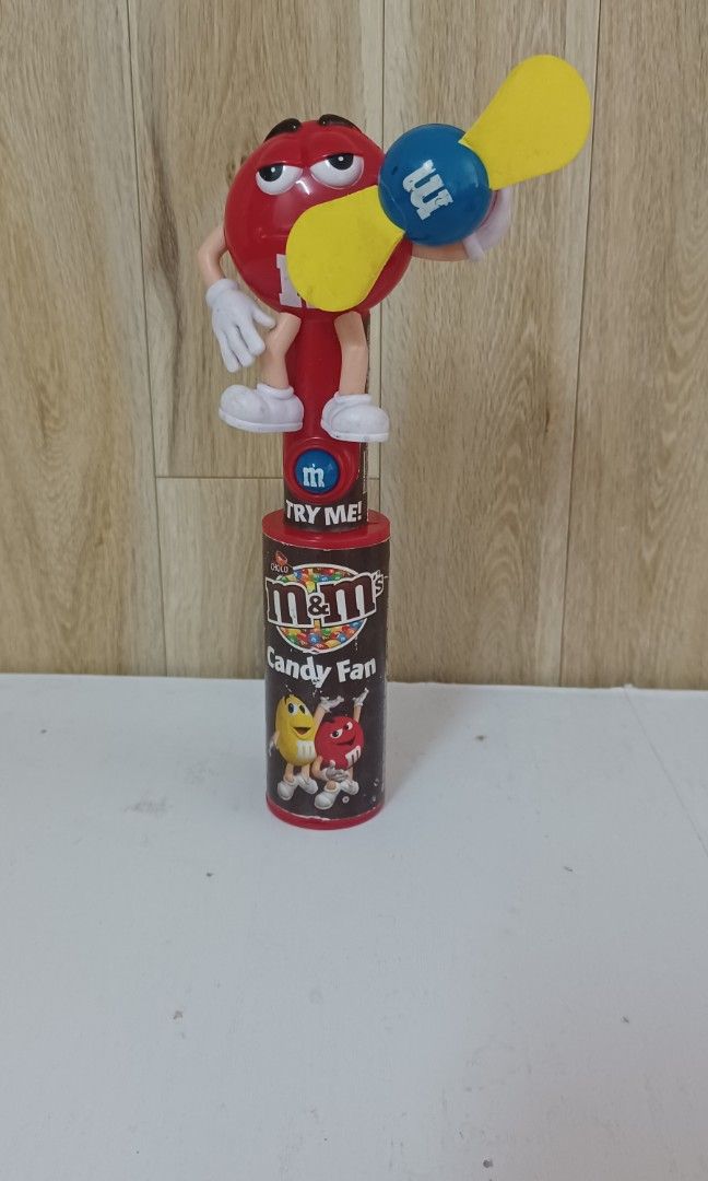 M&M Light Up Candy Fan Set, Hobbies & Toys, Toys & Games on Carousell