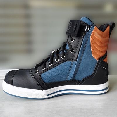 Motorcycle riding boots (Alien Snail), Motorcycles, Motorcycle Apparel ...