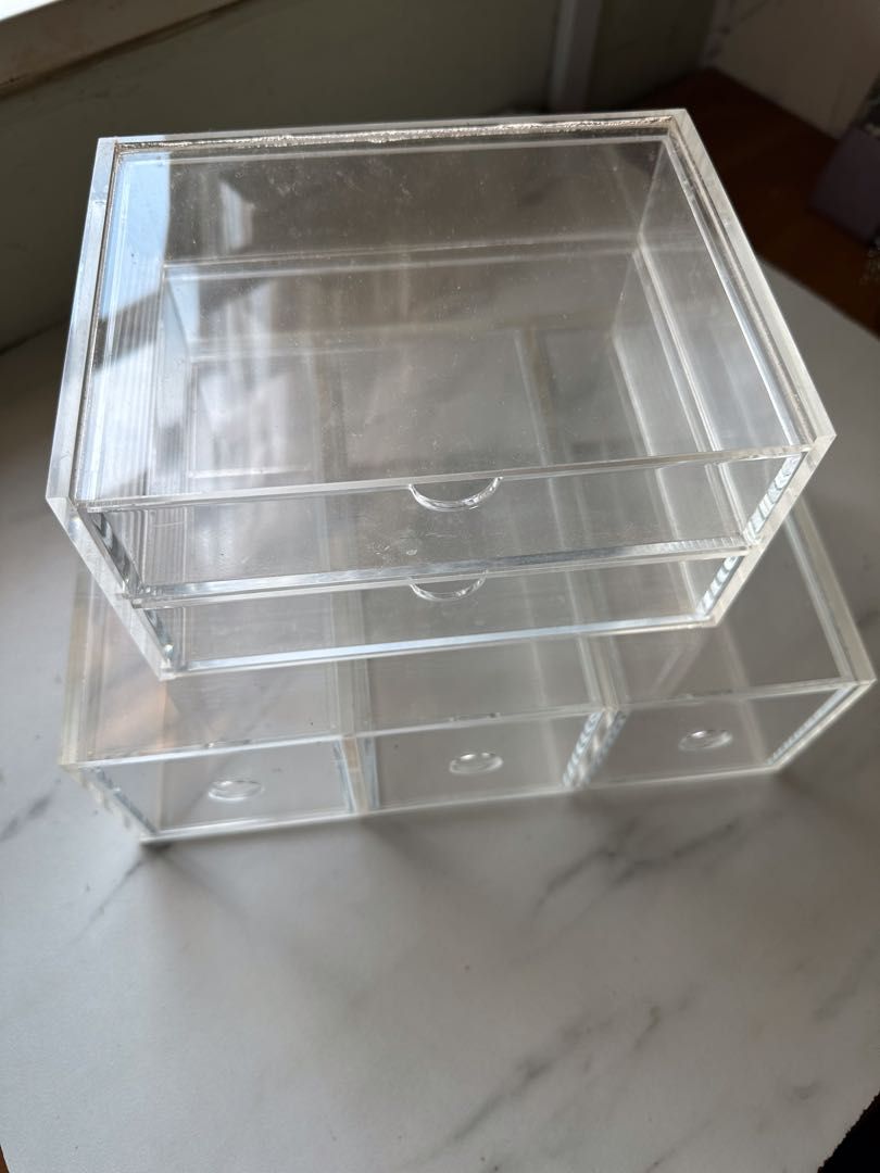 MUJI ACRYLIC ORGANIZER, Women's Fashion, Jewelry & Organisers ...