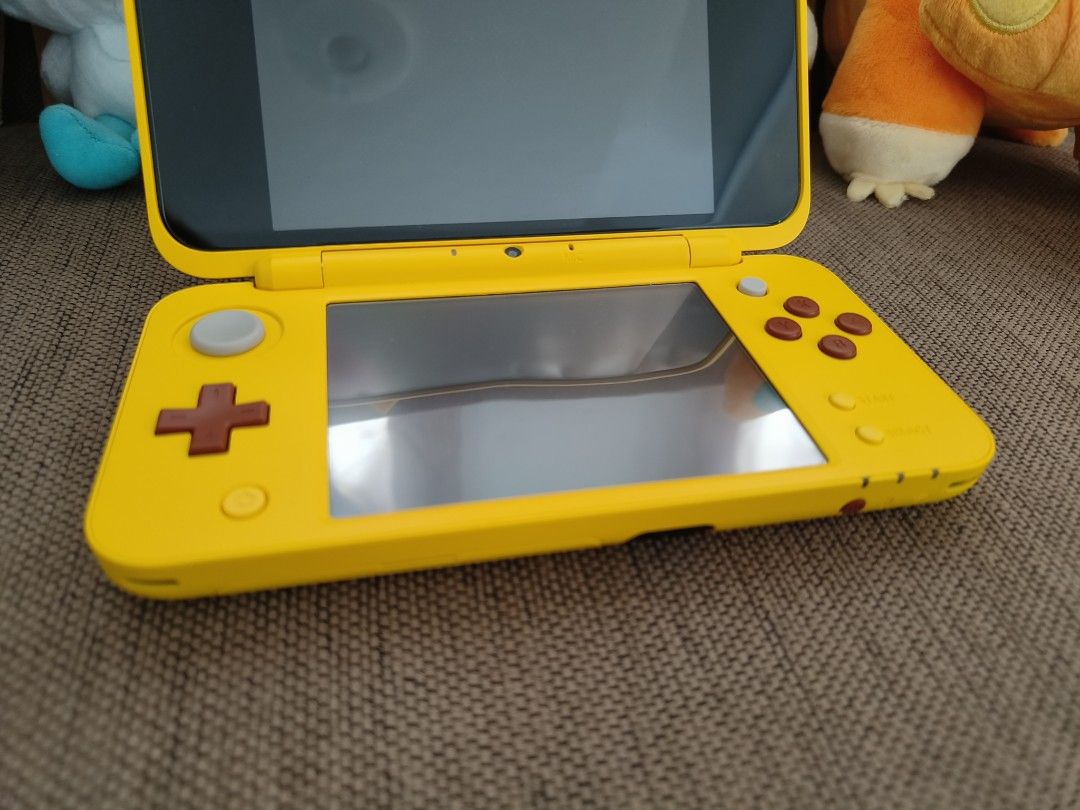New 2DS Pikachu on Carousell