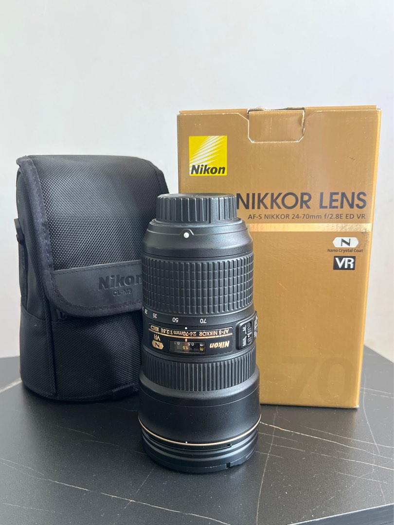 Nikon AF-S 24-70mm f2.8e ED VR, Photography, Lens & Kits on Carousell