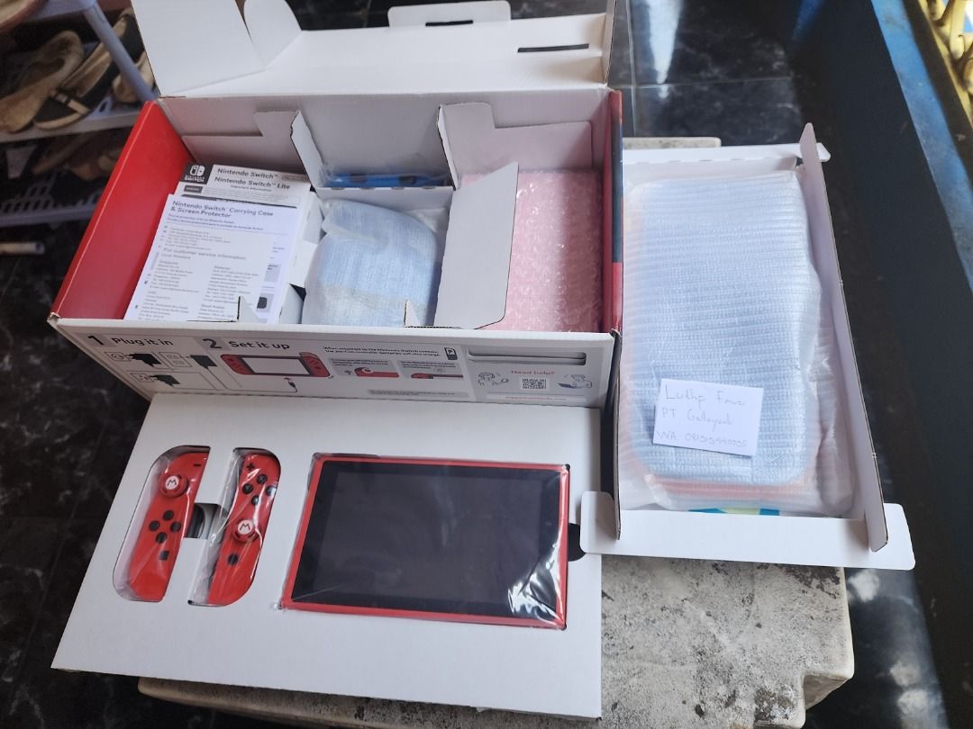 Nintendo Switch v2 Mario Red & Blue Limited Edition Fullset 01, Video ...