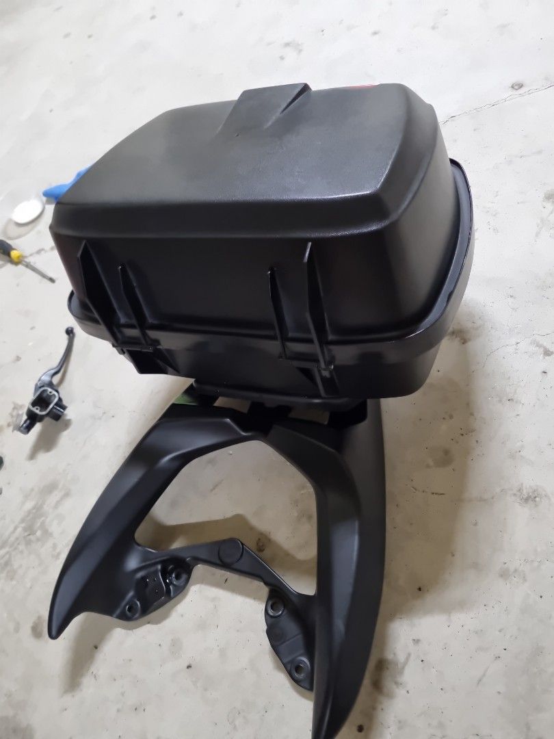 Nmax v2 Rack n Box.., Motorcycles, Motorcycle Accessories on Carousell