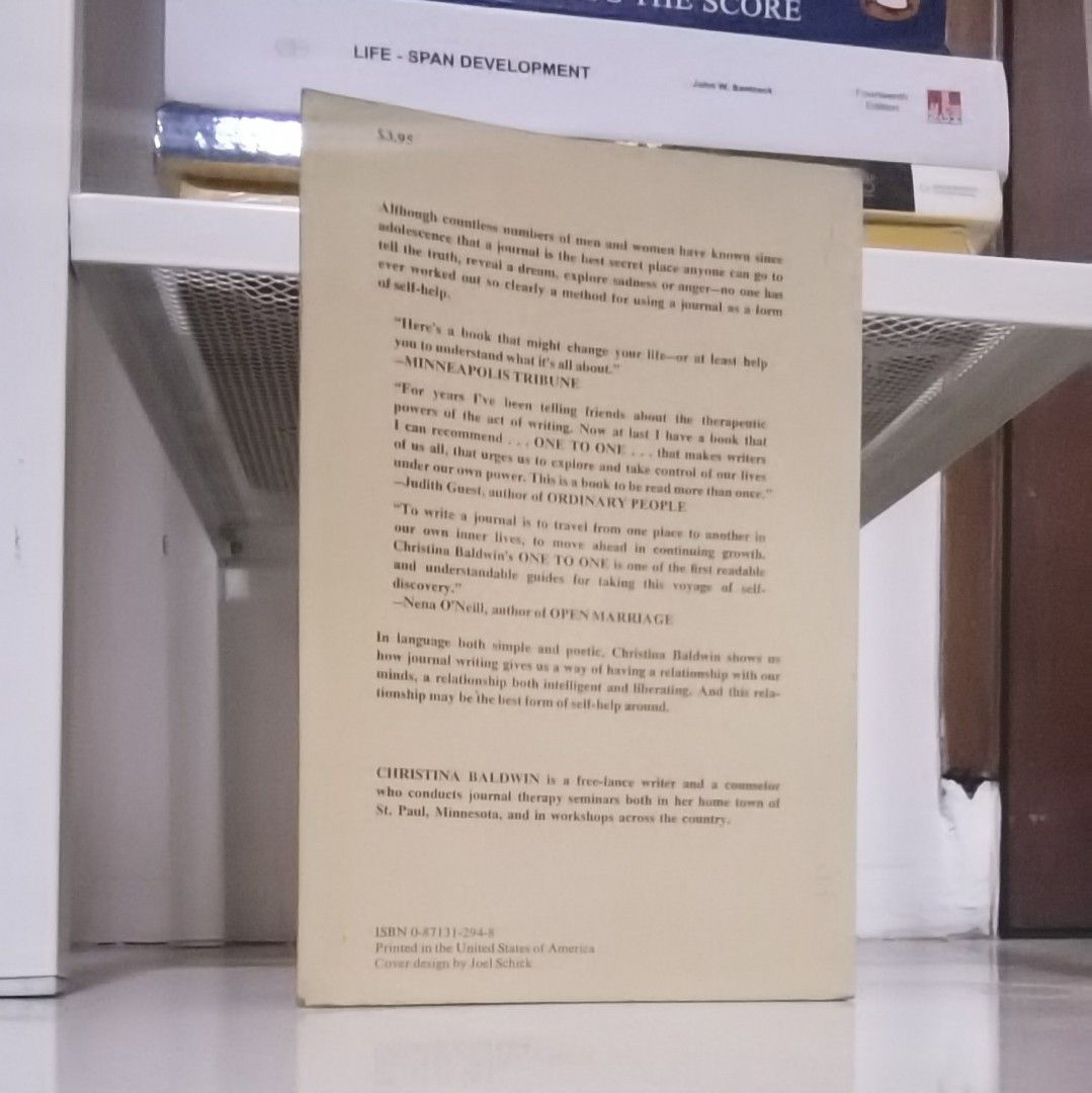 One to One: Self Understanding through Journal Writing, Buku & Alat ...