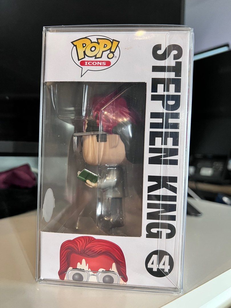 Pop! Icons - Stephen King with Bloody Head VAULTED, Hobbies & Toys ...