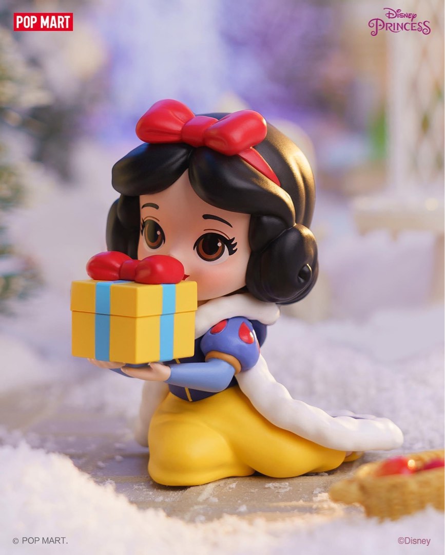 Popmart Disney Princess Winter Gift Series Snow White, Hobbies & Toys ...