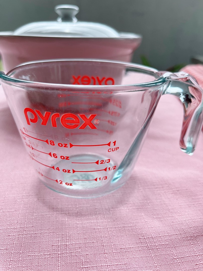 Pyrex measuring cup, Furniture & Home Living, Kitchenware & Tableware ...