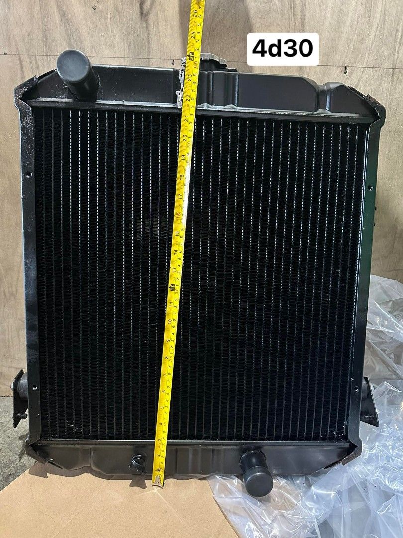 Radiator isuzu fuso 4d30 4d32 c240 4ba1 4bc2 4be1 4hf1 4m50 6he1 6d16 ...