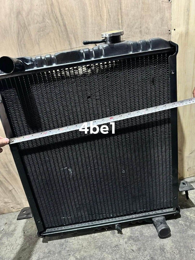Radiator isuzu fuso 4d30 4d32 c240 4ba1 4bc2 4be1 4hf1 4m50 6he1 6d16 ...