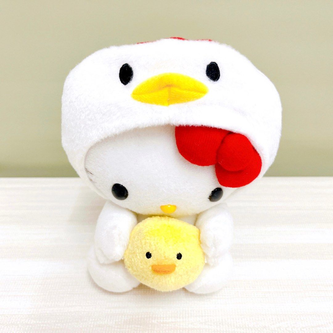 Sanrio Hello Kitty Chicken Hug Chick Plush, Hobbies & Toys, Toys ...