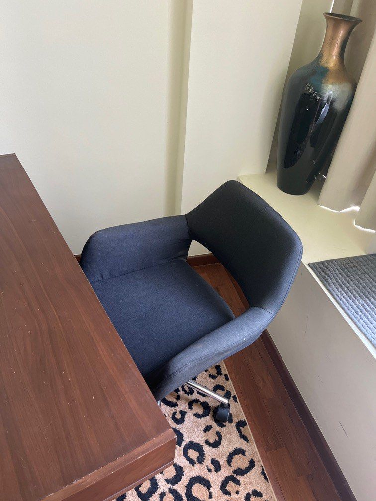 Simple chair, Furniture & Home Living, Furniture, Chairs on Carousell