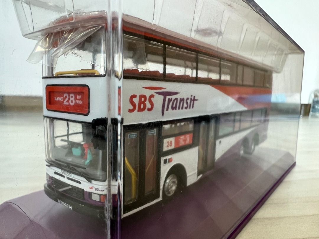 Singapore SBS Transit Bus 1:76 model svc 28 (limited edition), Hobbies ...