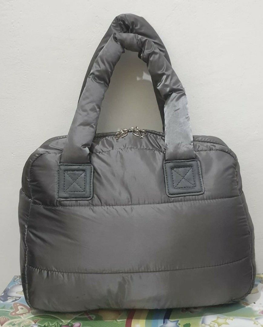 Tas tenteng/tote nilon parasut, ringan, second monza, Fesyen Wanita ...