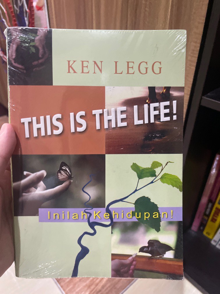 This is the life, Buku & Alat Tulis, Buku di Carousell