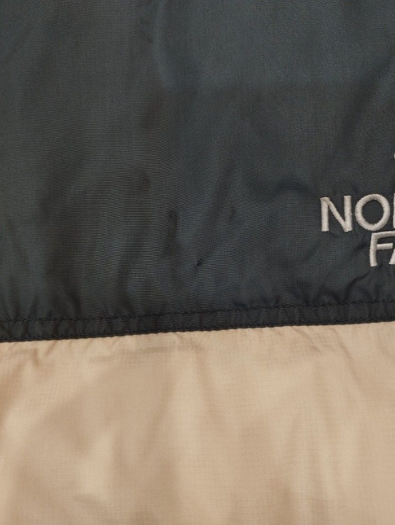 TNF 700 Series Retro Nuptse, Men's Fashion, Coats, Jackets and ...