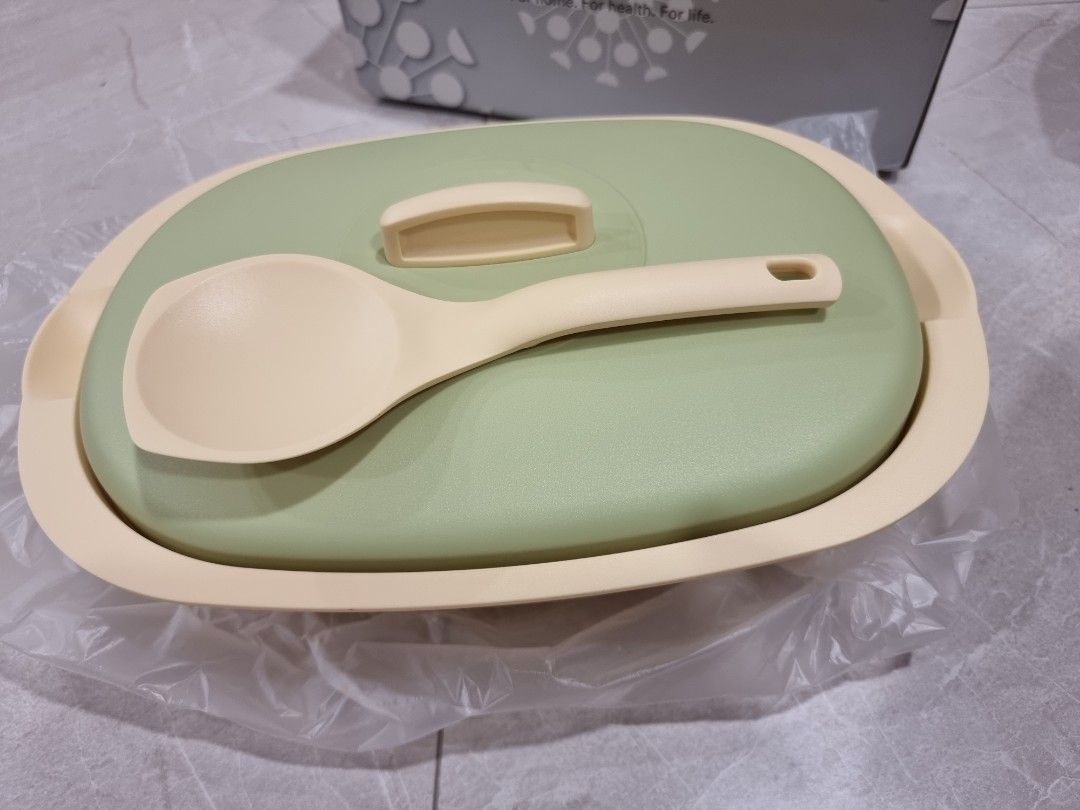 Tupperware legacy container, Furniture & Home Living, Kitchenware ...