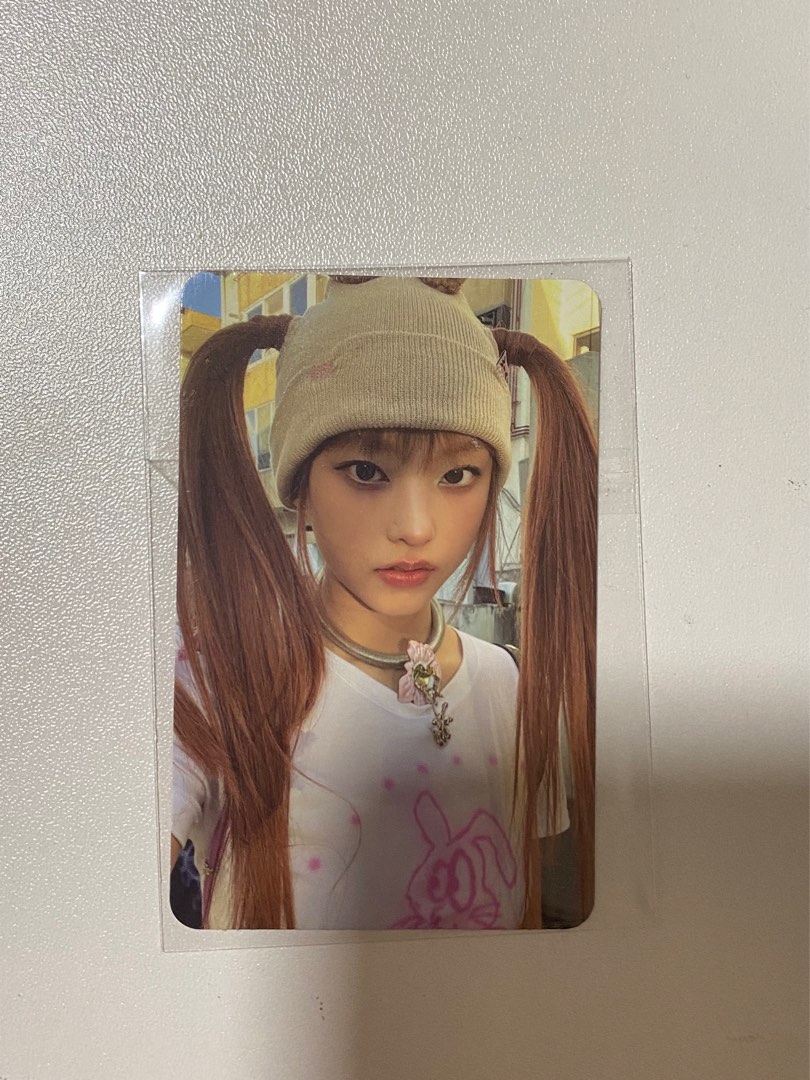 WTS Haerin newjeans omg shopee photocard pob, Hobbies & Toys ...