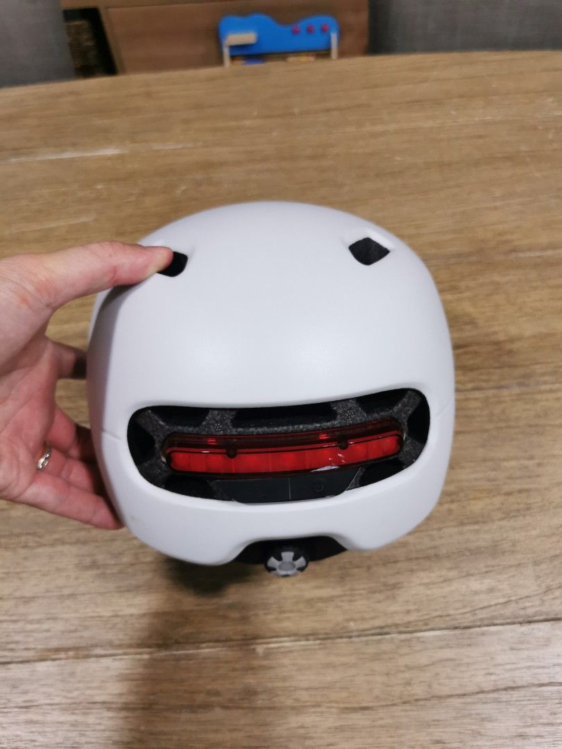 Xiaomi Mi Smart4U Helmet, Motorbikes, Motorbike Parts & Accessories ...