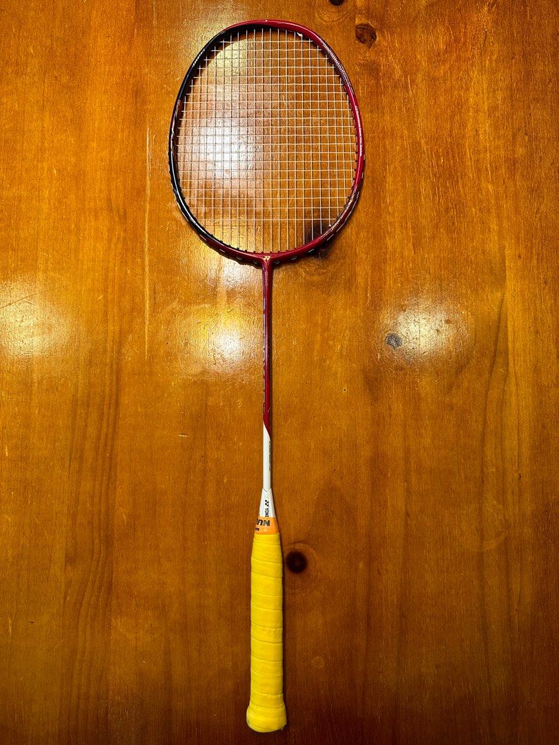 Yonex Astrox 88D Dominate (2nd Gen), Sports Equipment, Sports & Games ...