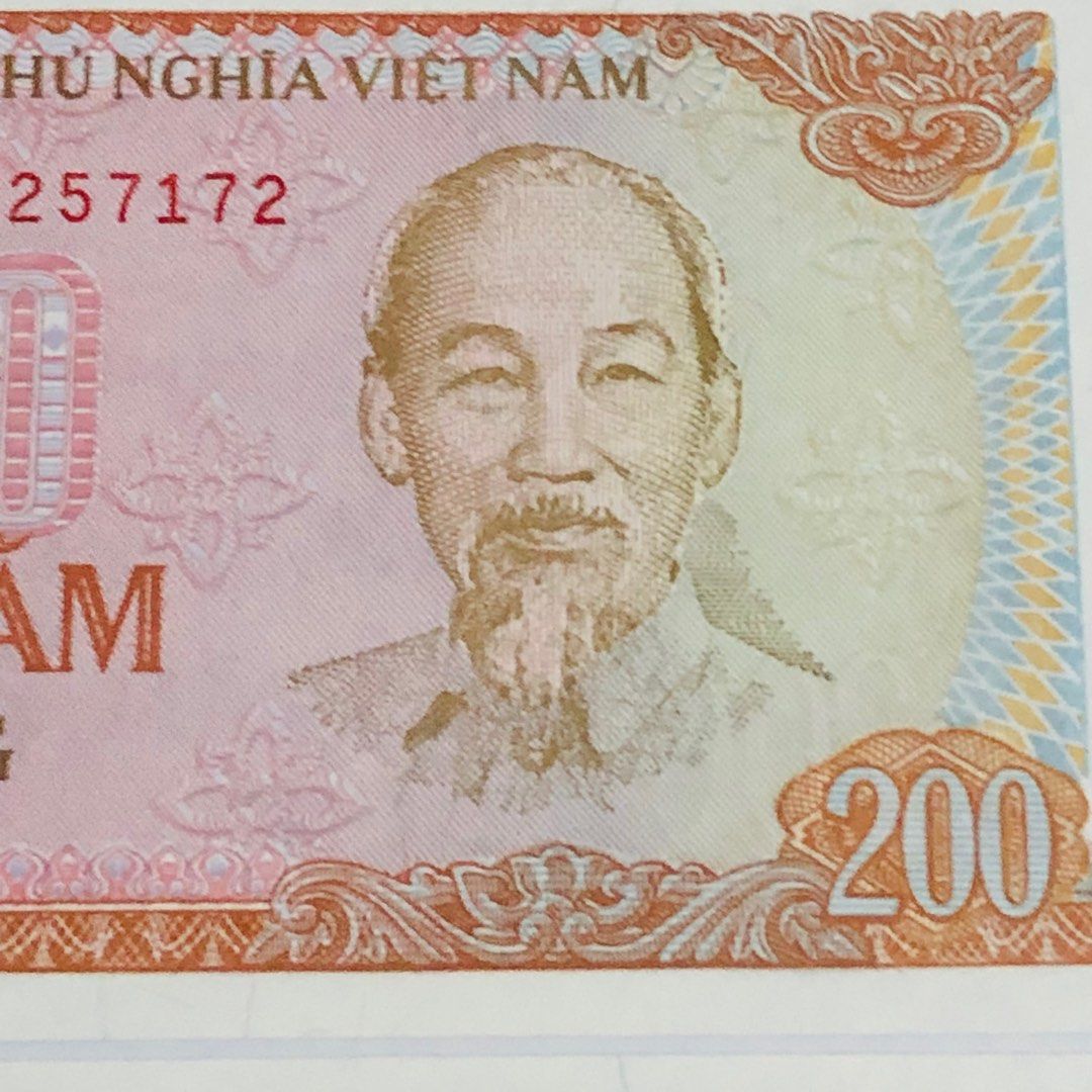 1987 Vietnam 200 Dong Banknote (UNC), Hobbies & Toys, Memorabilia ...