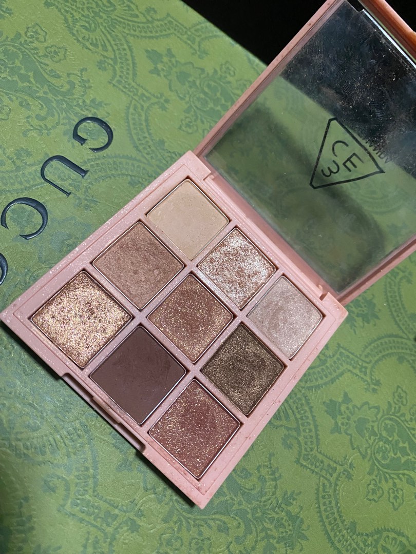 3CE overtake Eyeshadow Palette, Beauty & Personal Care, Face, Makeup on ...