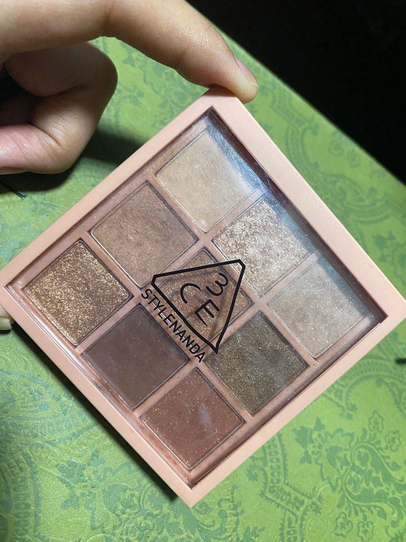 3CE overtake Eyeshadow Palette, Beauty & Personal Care, Face, Makeup on ...