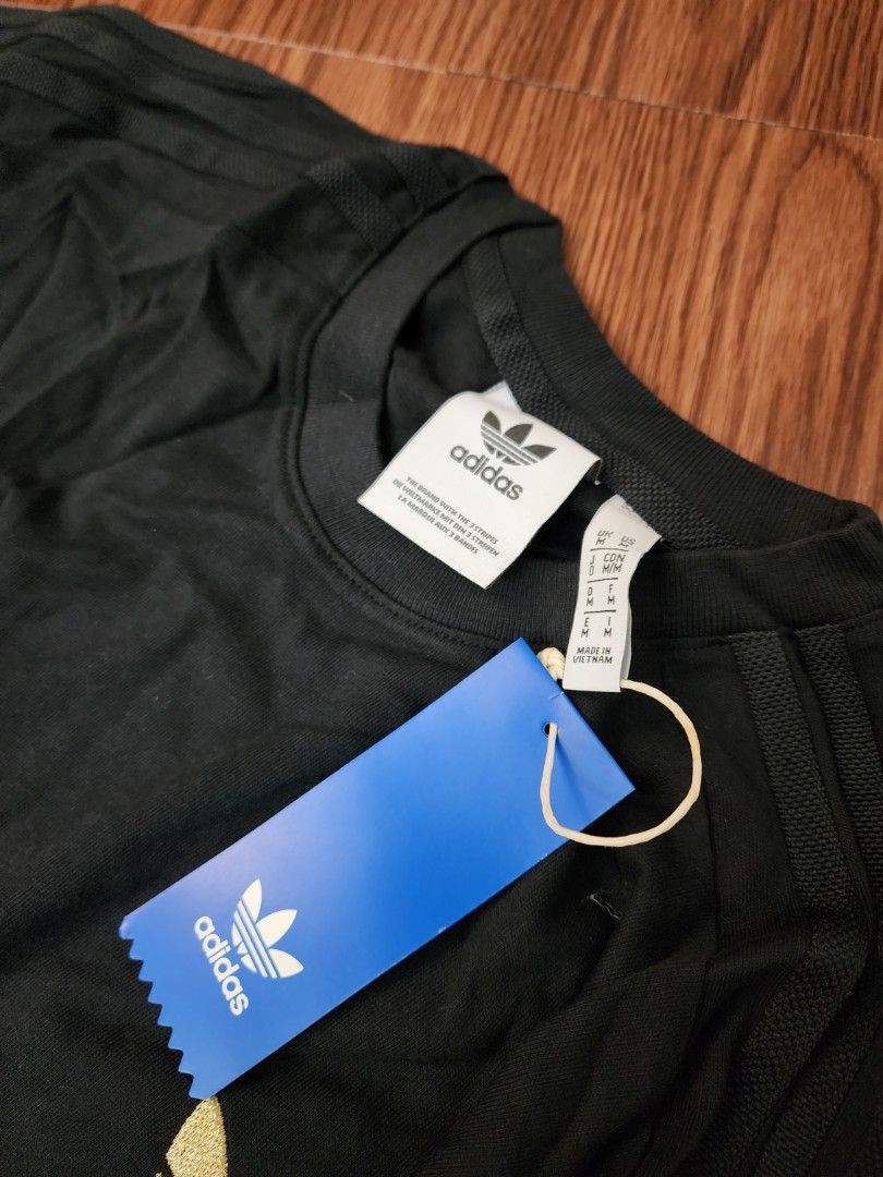 Adidas 3 Stripes Gold Logo Tee, Men's Fashion, Activewear on Carousell