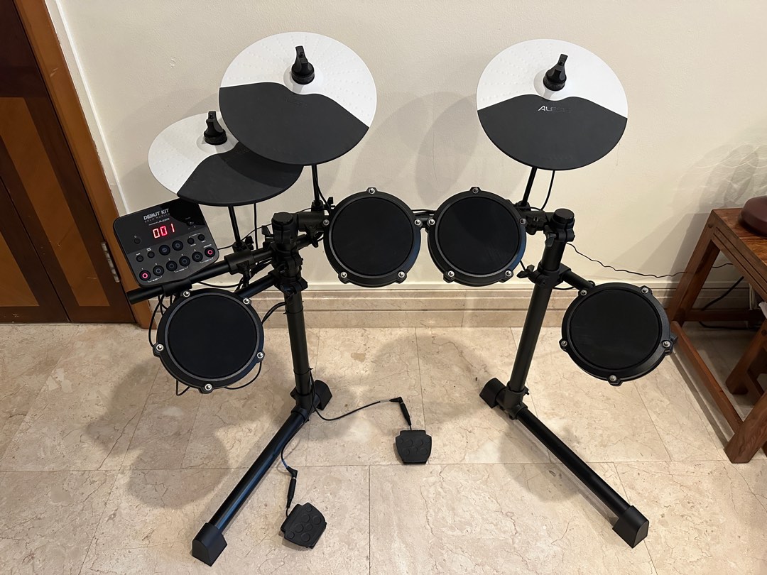 Alesis Debut Electric Drum Kit, Hobbies & Toys, Music & Media, Musical ...