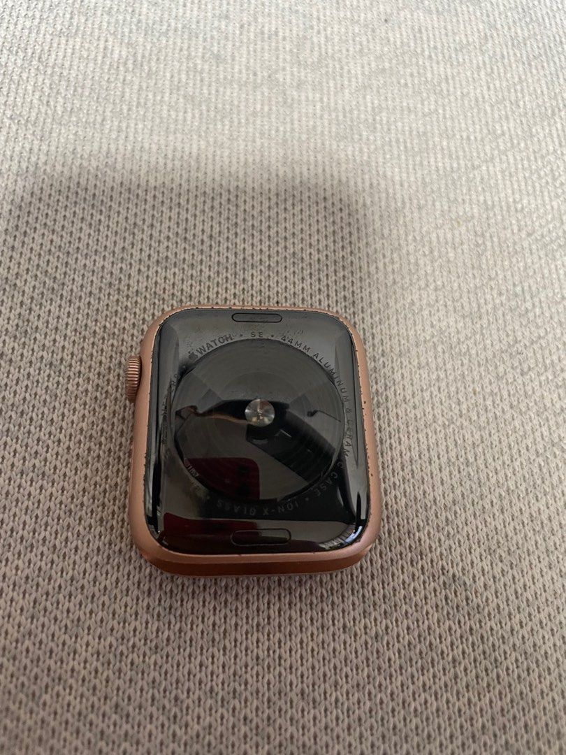 Apple Watch SE Gen 1, Mobile Phones & Gadgets, Wearables & Smart ...