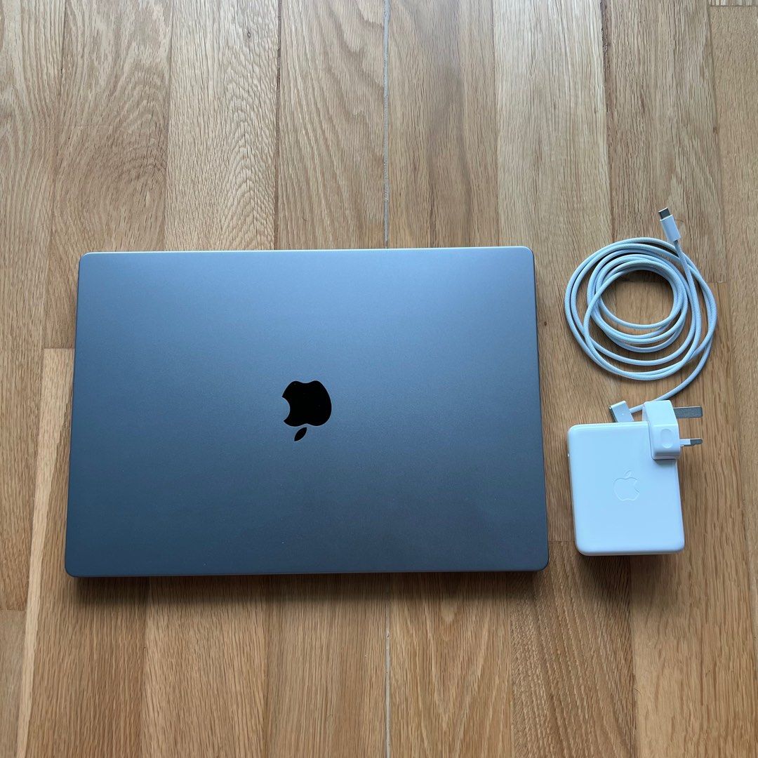 M1 Pro 16 Inch MacBook Pro Space Gray, Computers & Tech, Laptops ...