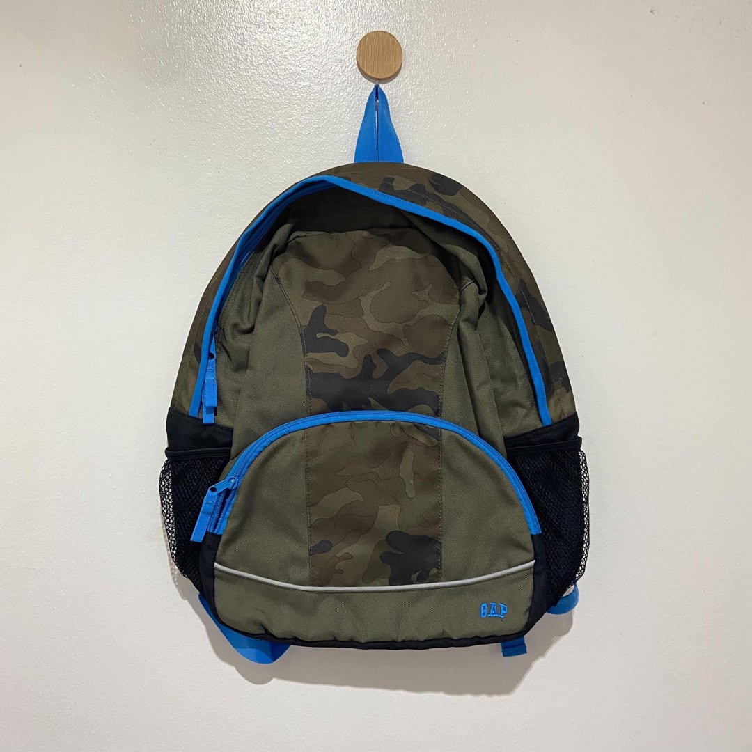 AUTH GAP BACKPACK, Men's Fashion, Bags, Backpacks on Carousell