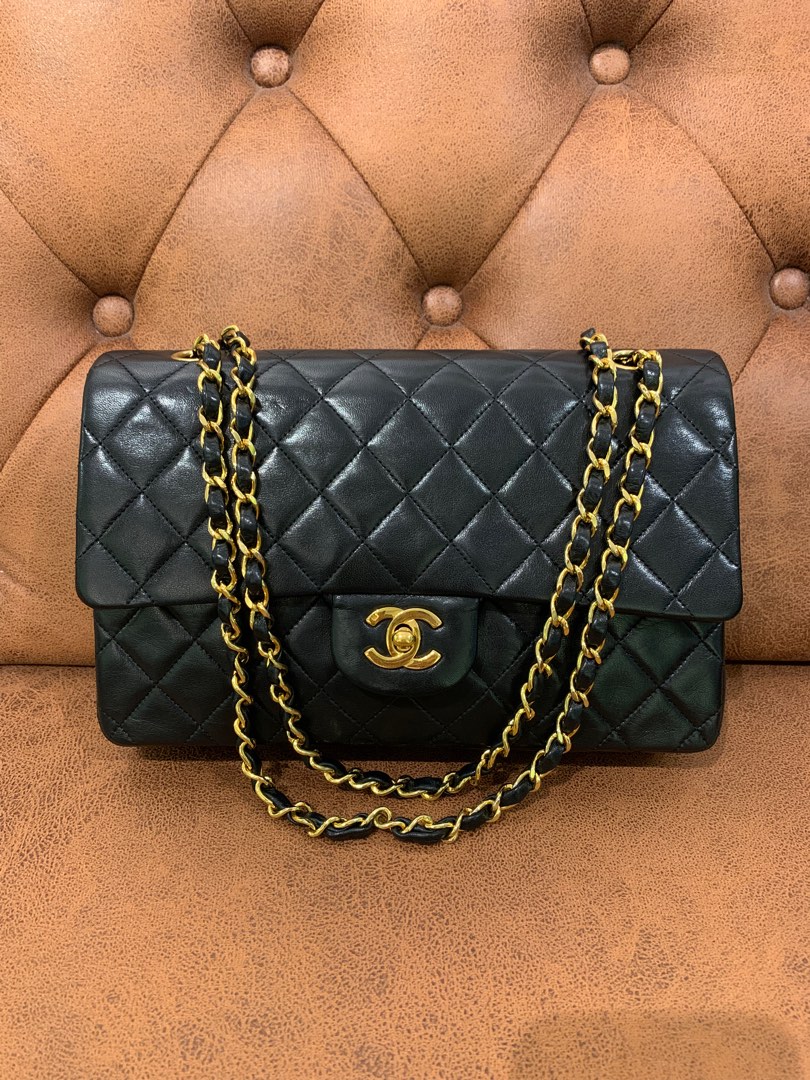 AUTHENTIC CHANEL VINTAGE CLASSIC MEDIUM LAMBSKIN, Women's Fashion, Bags ...