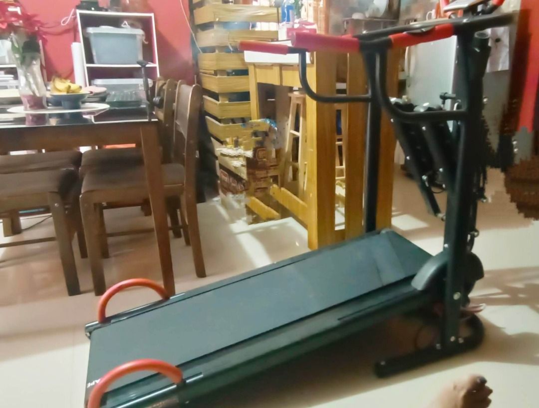 Body Sculpture- 4 in 1 Foldable Magnetic Treadmill w/ Figure Twister ...