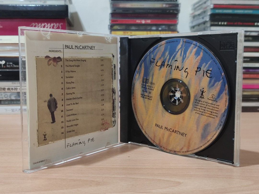 (CD) Paul McCartney Flaming Pie, Hobbies & Toys, Music & Media, CDs ...