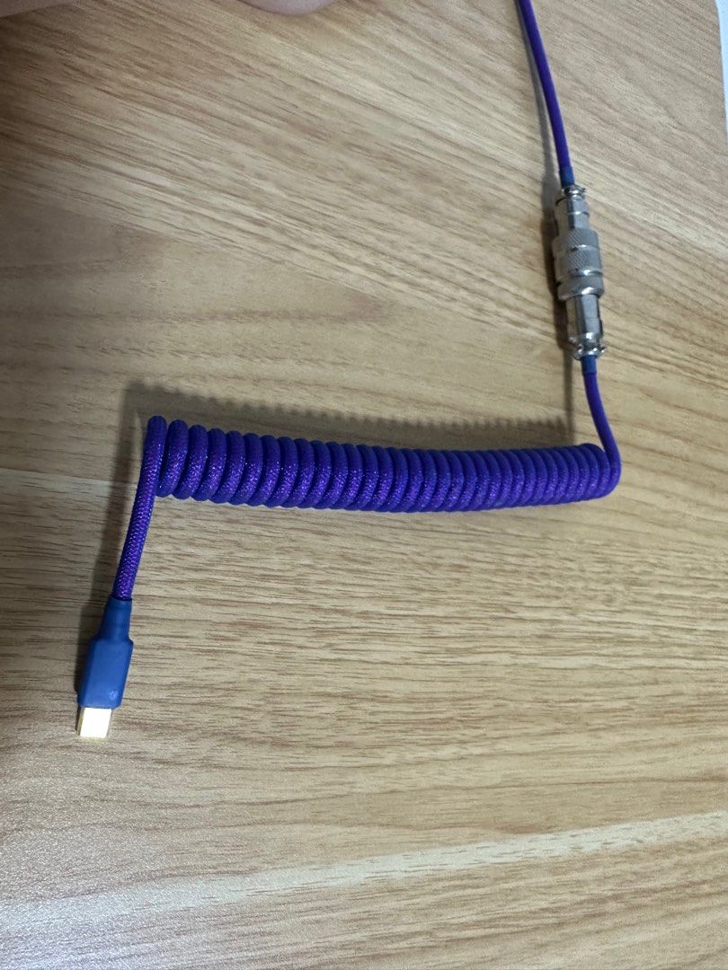 Coiled cable for keyboard, Computers & Tech, Parts & Accessories ...
