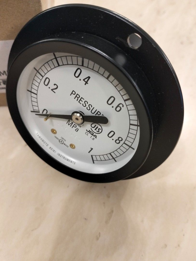 Compact Pressure Gauge, Furniture & Home Living, Home Improvement ...