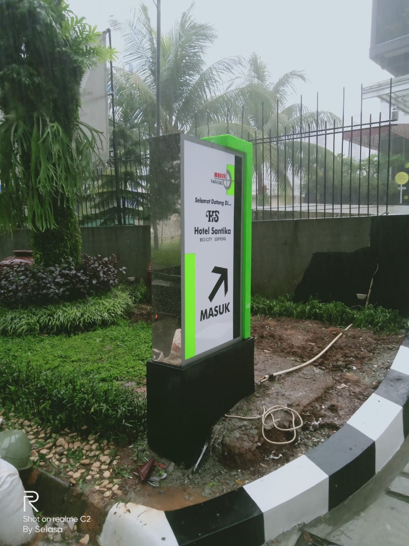 Costum huruf timbul / papan nama / neon box / akrilik / reklame murah ...