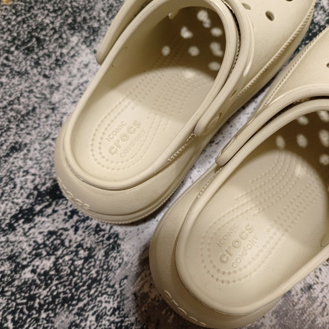 Crocs Classic Crush Clogs Original, Women's Fashion, Footwear ...